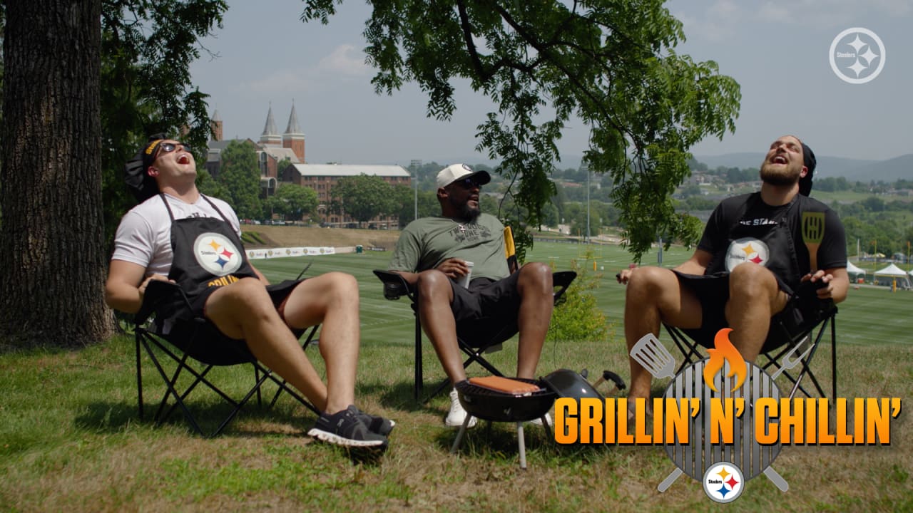 WATCH: Grillin' N' Chillin' - Tomlin