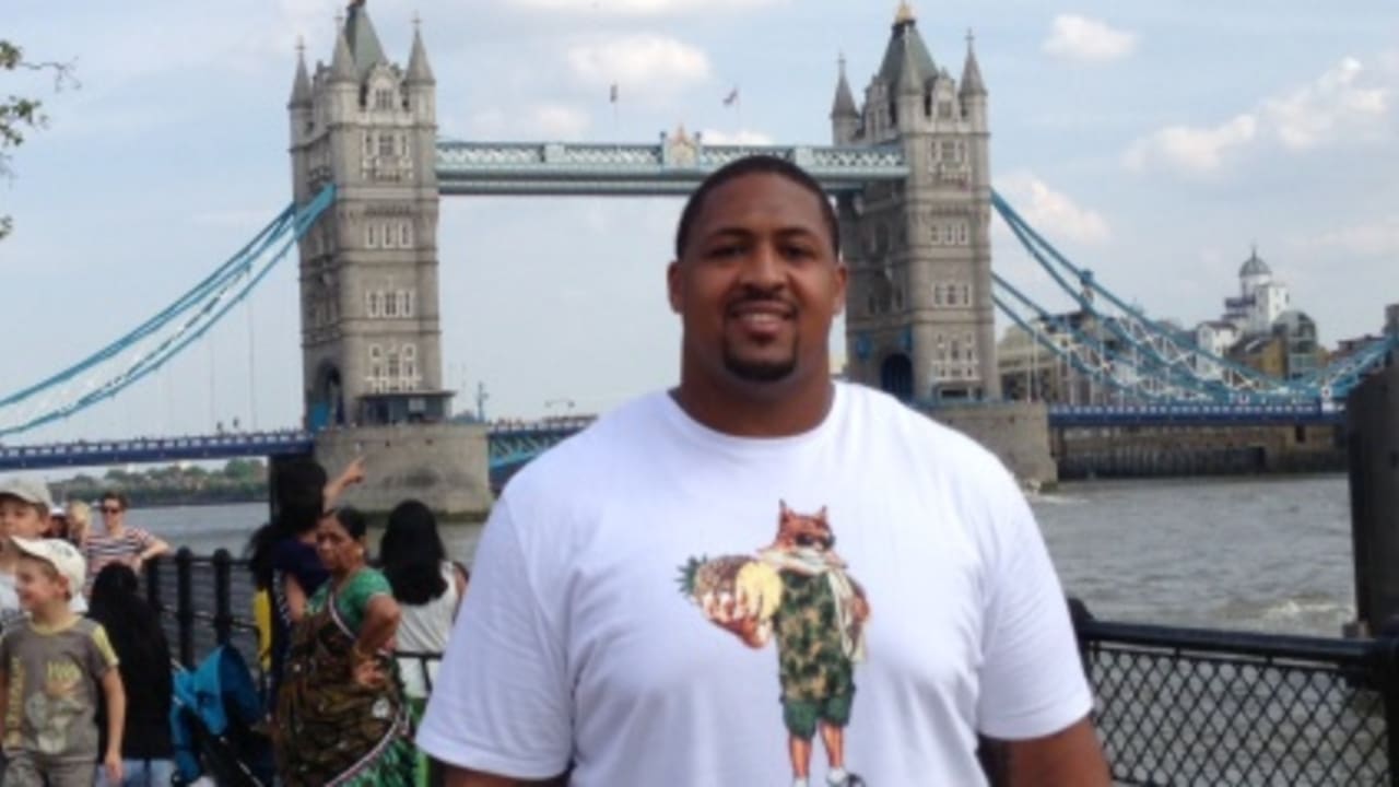 Foster in London to promote game