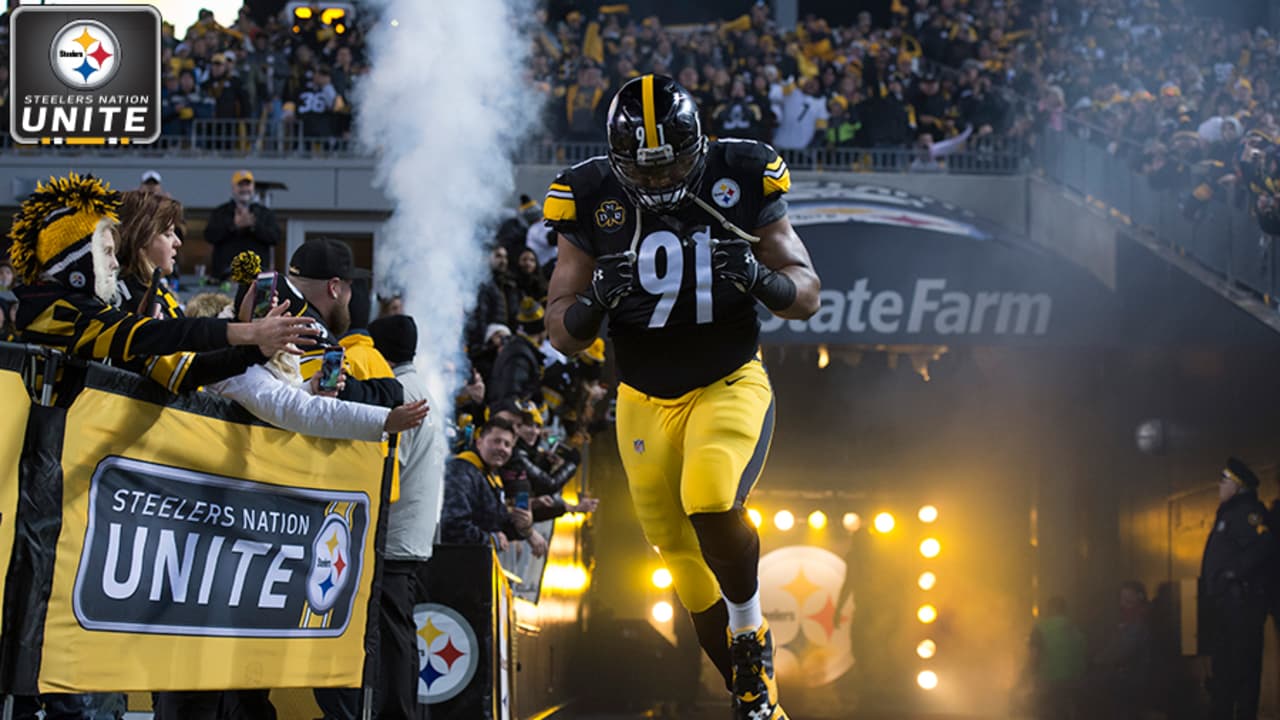 Tuitt talks playoffs with fans