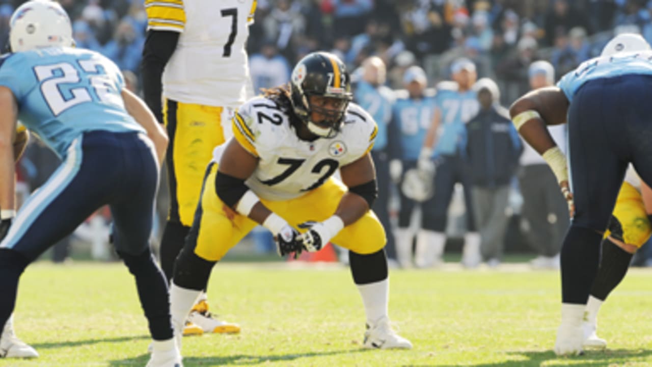 Steelers make roster moves