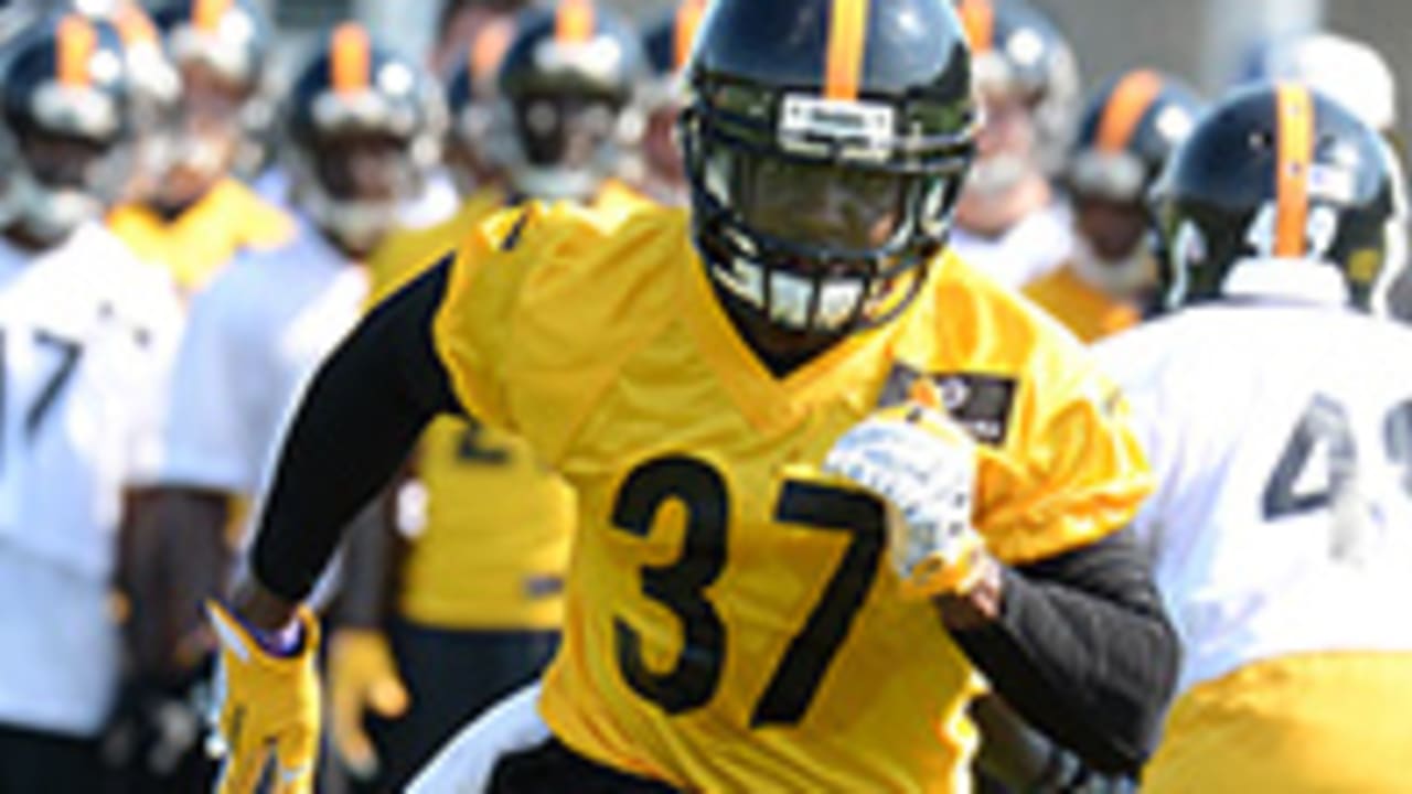 Getting To Know: Isaiah Lewis