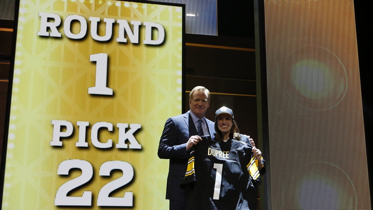 PHOTOS: 2015 NFL Draft Experience Winner