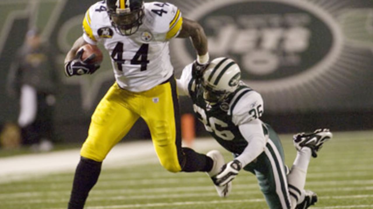 Steelers Release Four Players, Trim Roster to 82