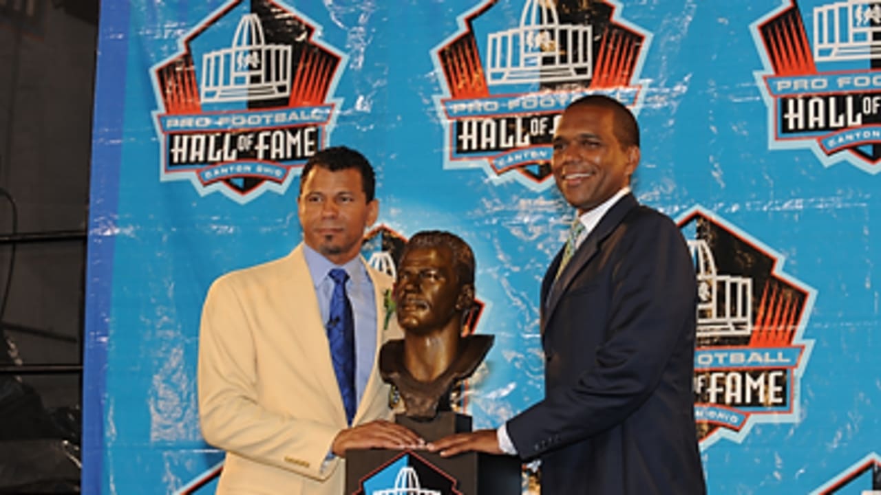 Woodson joins the Hall of Fame