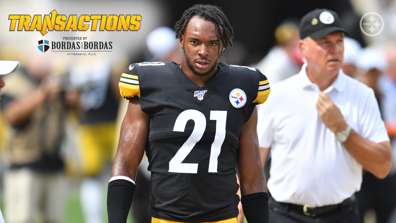 Steelers place Davis on IR