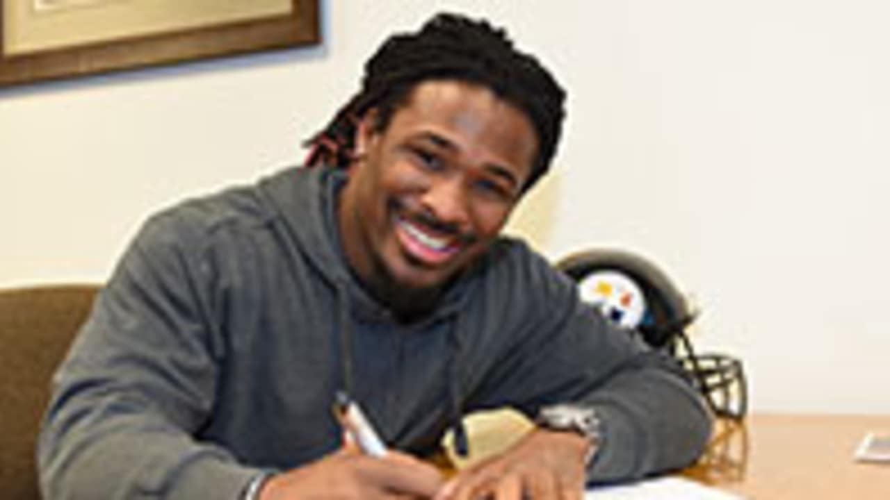 Steelers sign running back DeAngelo Williams