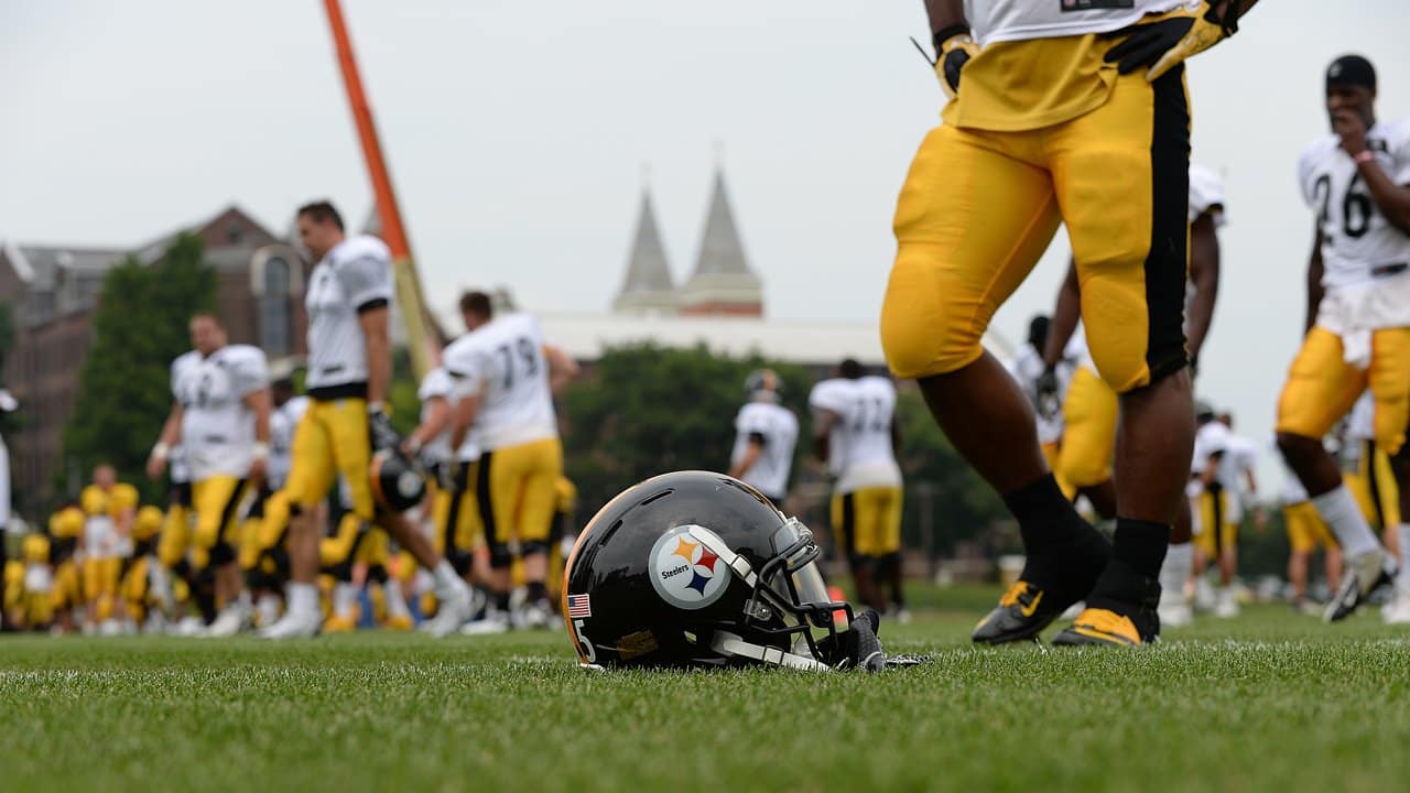 Steelers Training Camp - Day 4