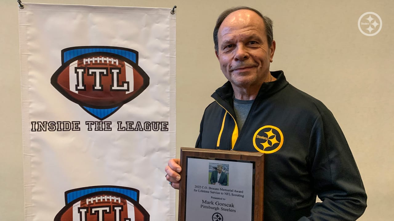 Gorscak receives C.O. Brocato Award