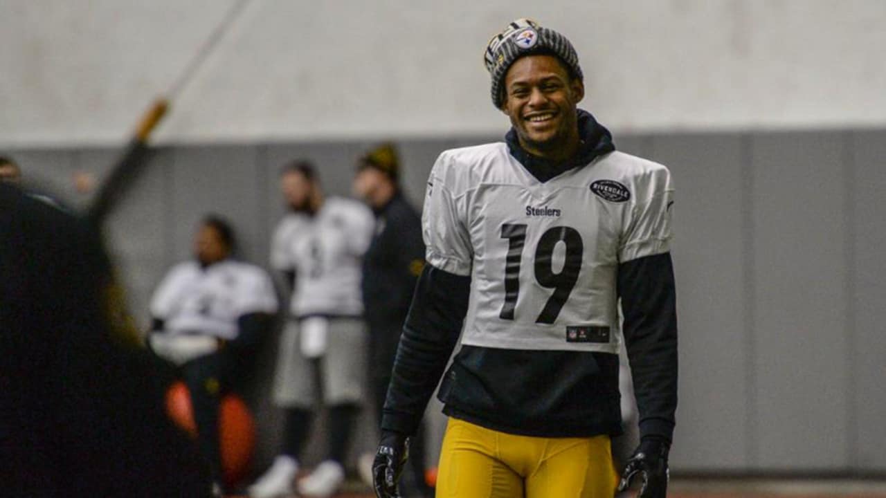 JuJu is happy to have AB back