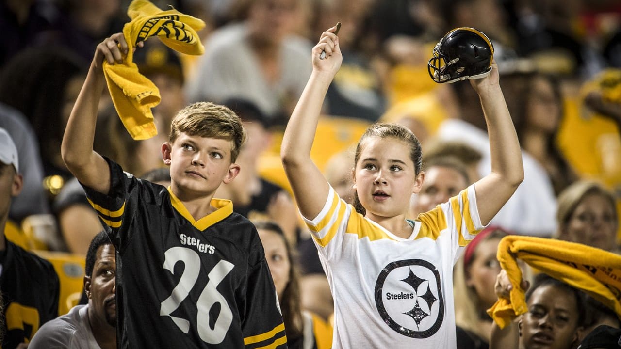 PHOTOS: Fan Friday - Part 3