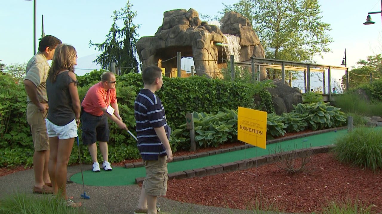 2013 Mini Golf Classic