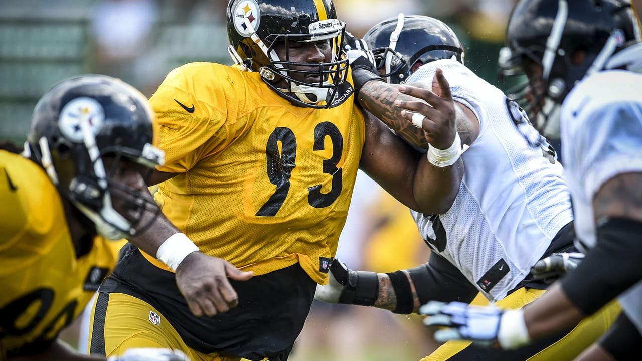 PHOTOS: 2016 Steelers Training Camp - Day 4