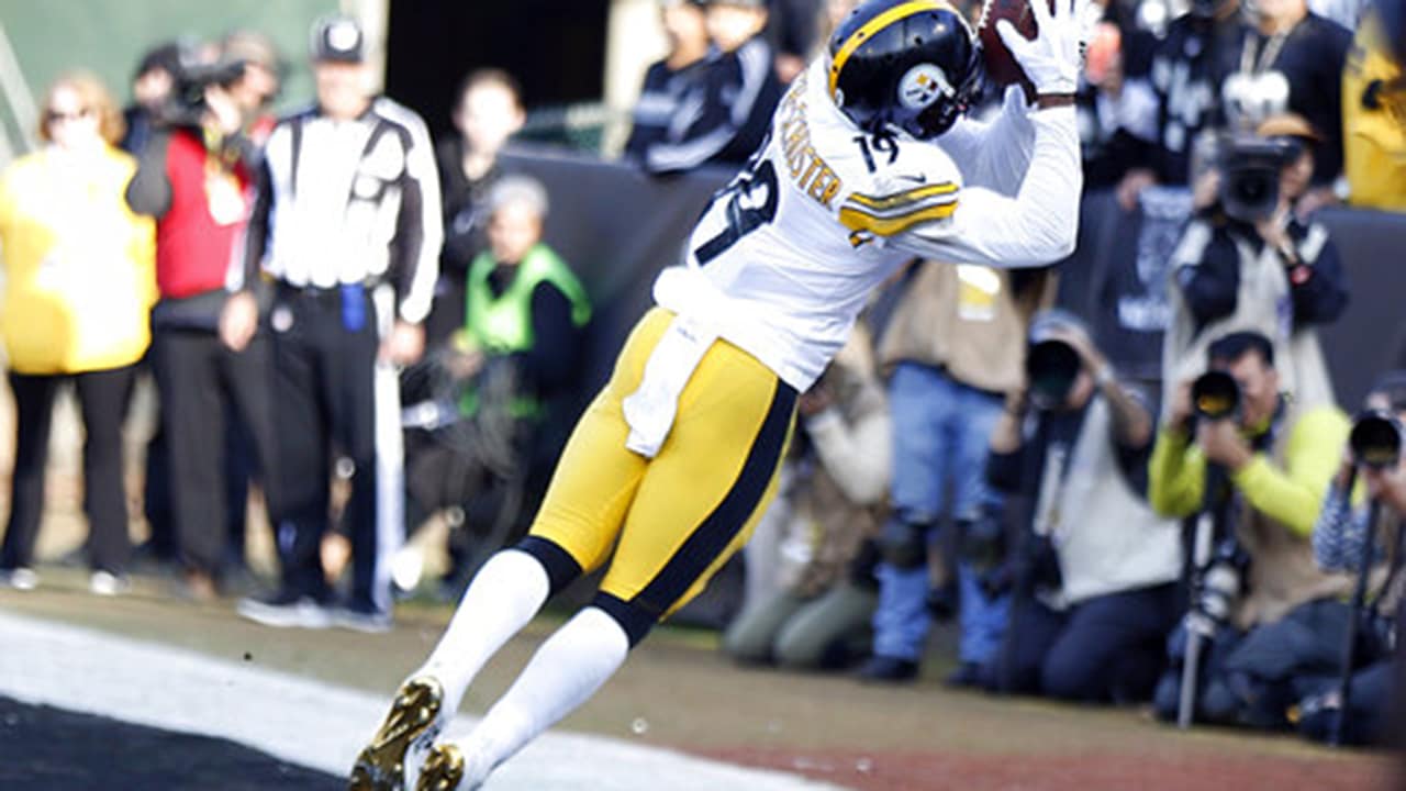 HIGHLIGHT: JuJu's spectacular toe-tapping TD