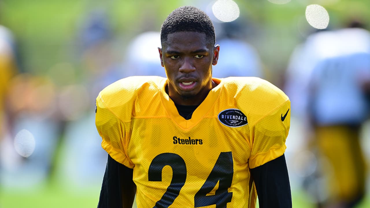 Sensabaugh takes a turn