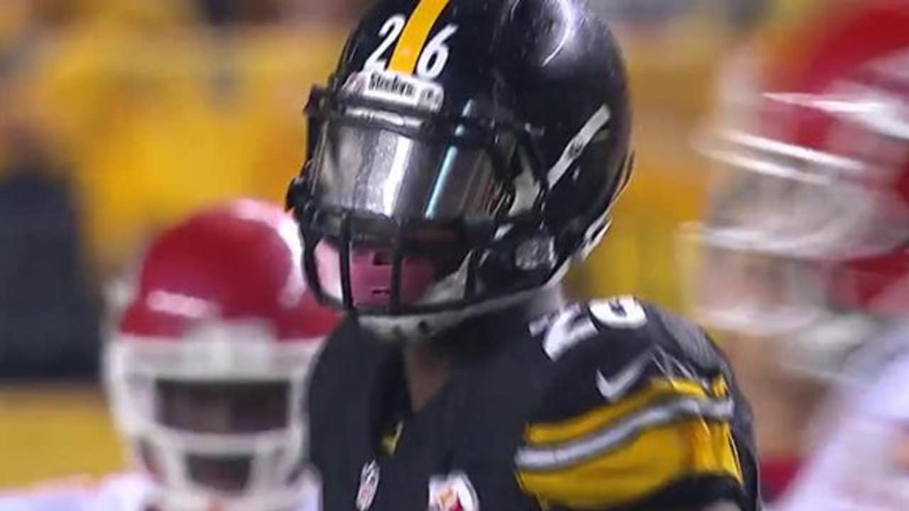 HIGHLIGHT: Bell rushes ahead for 17 yards