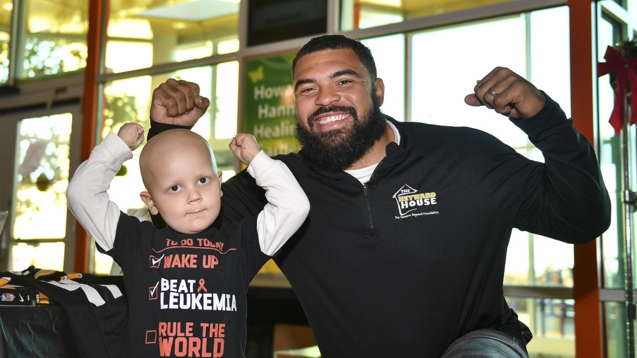 PHOTOS: Cameron Heyward in the community