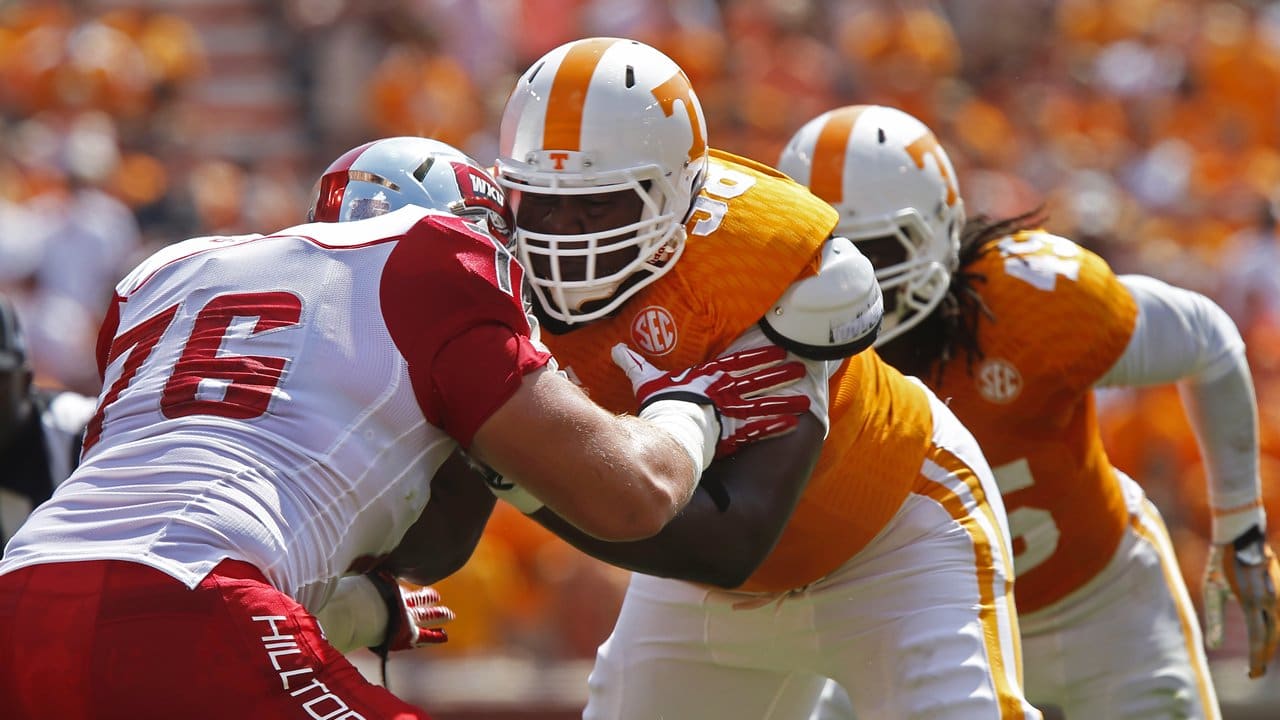 PHOTOS: DL Daniel McCullers