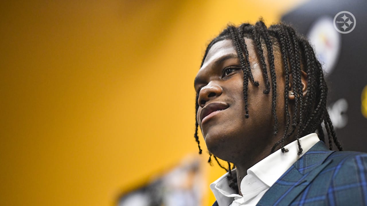 PHOTOS: Jones' first day as a Steeler