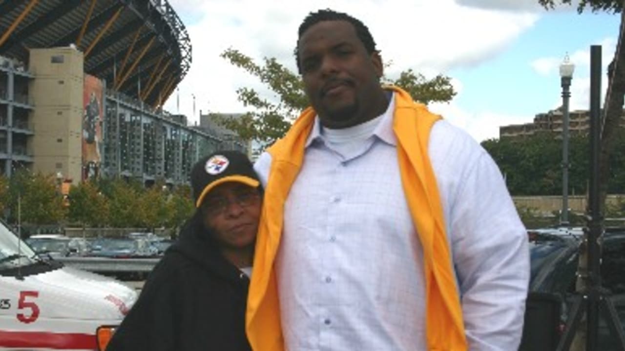 On The Sidelines With Willie Colon