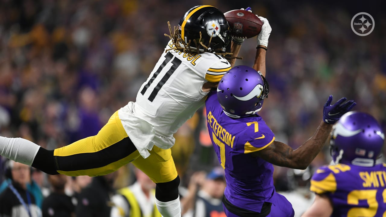 Highlight: Claypool highpoints back-shoulder throw