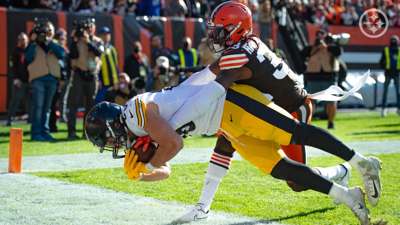 WATCH: Freiermuth highlights from the 2021 season