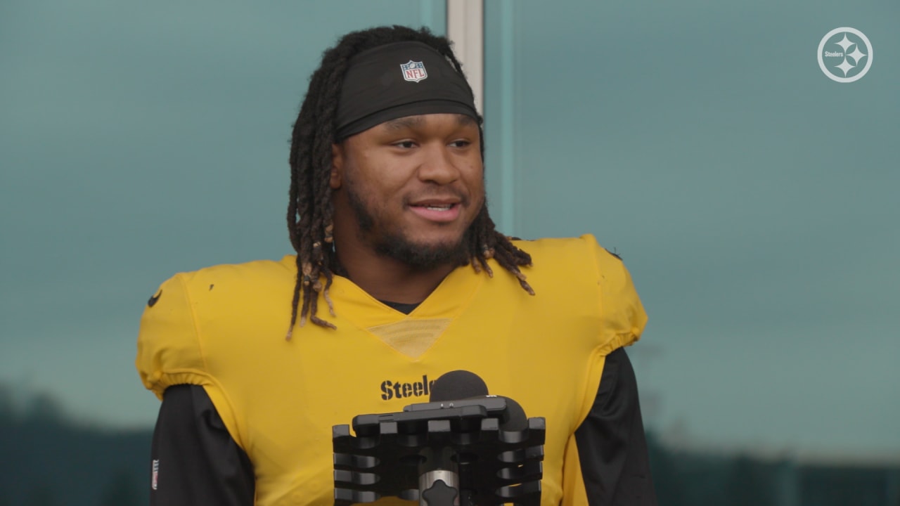 Johnson on his first NFL snaps