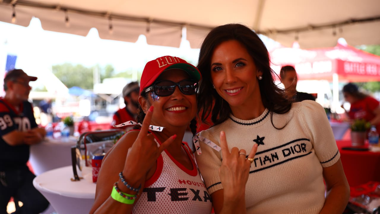 | Battle Red Ladies pregame party at Texans vs. Colts