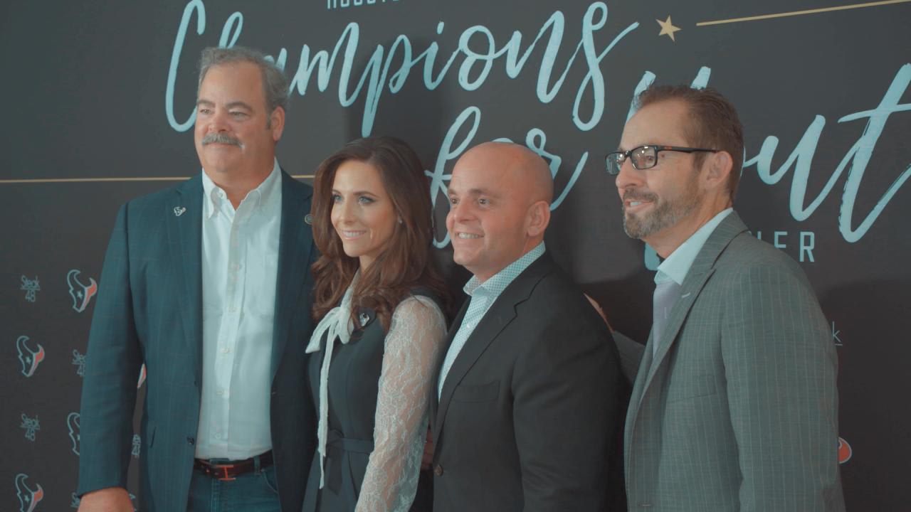 Texans Foundation raises money for Champions for Youth Dinner