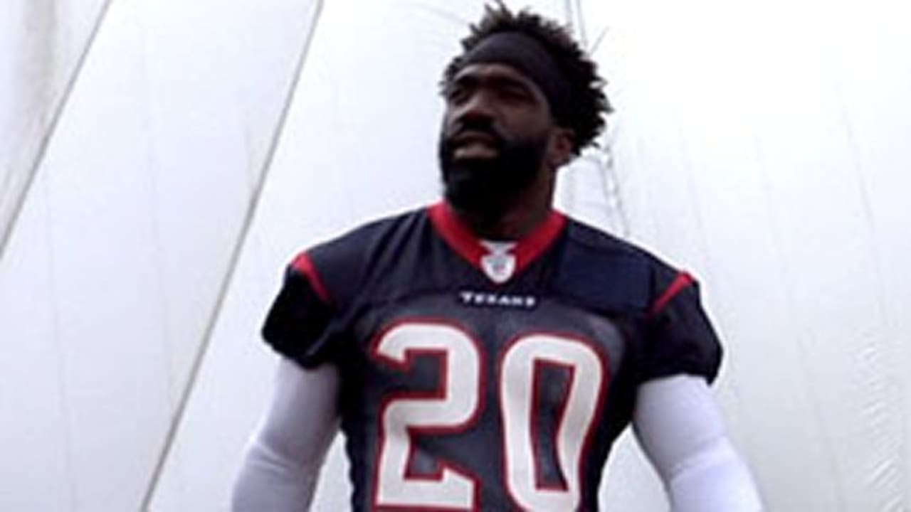 First Look: Ed Reed at work