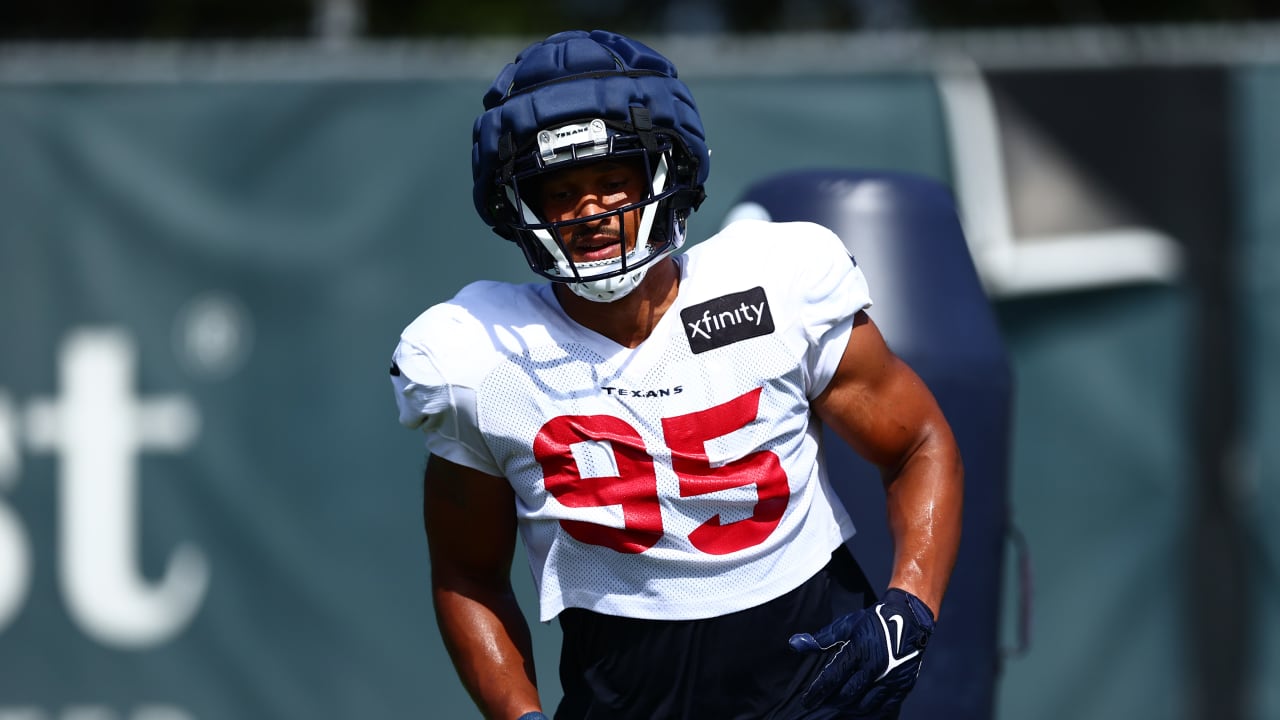 The Houston Texans signed Derek Rivers to the practice squad