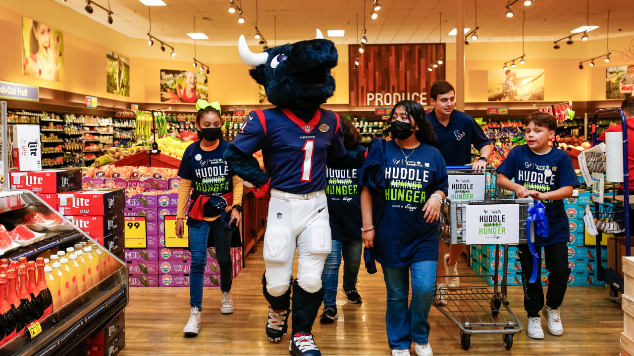 Huddle Against Hunger Scavenger Hunt at Kroger