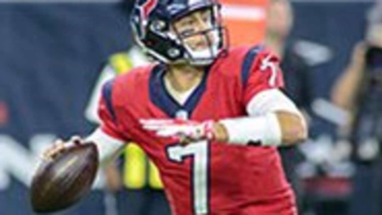 QB Brian Hoyer practiced on Wednesday