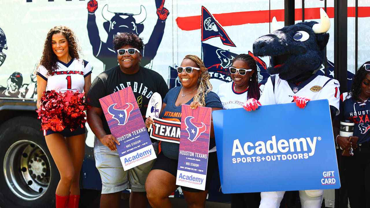 | That Football Feeling Bus Visit