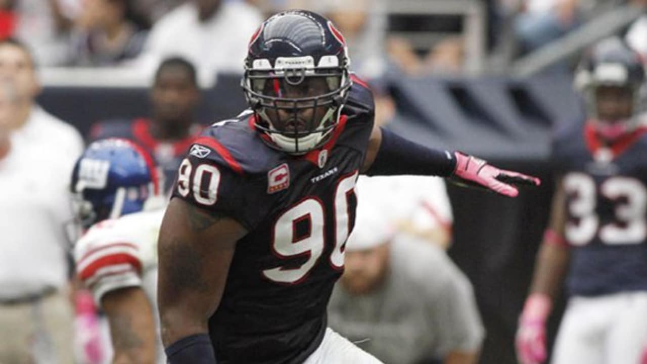 Mario moves to OLB