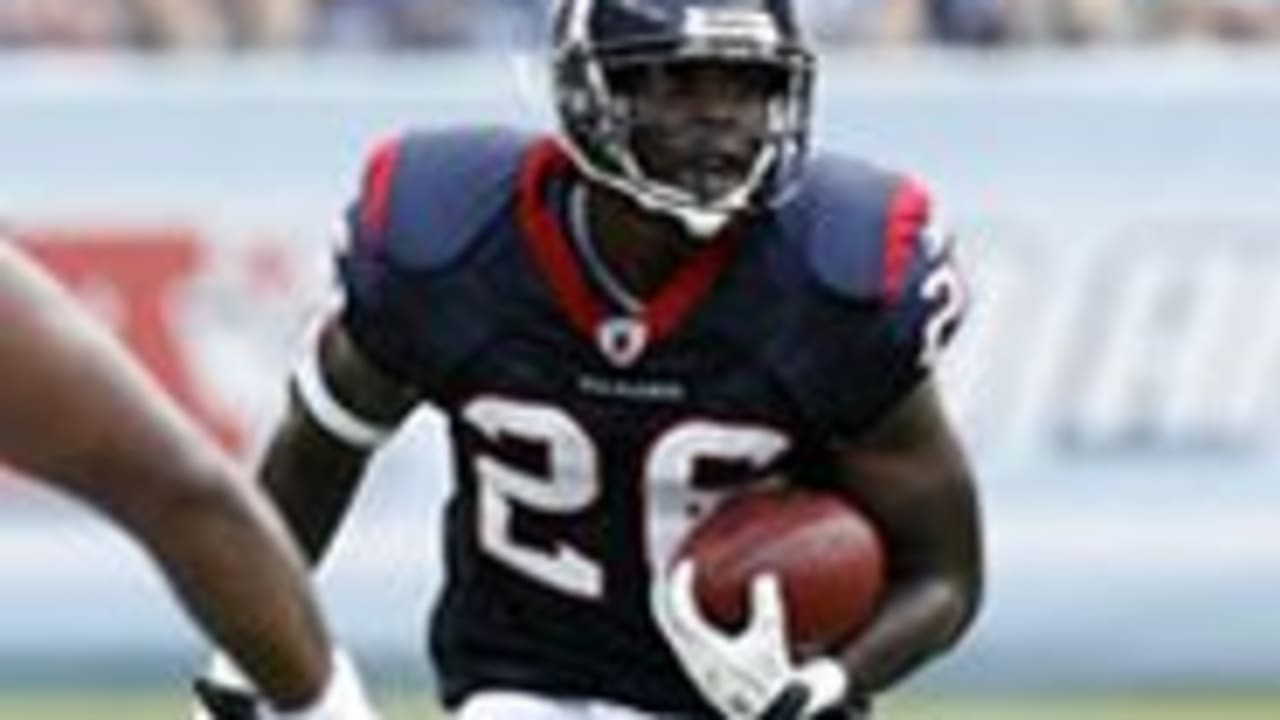 Texans notebook: Johnson, Wilson sit out