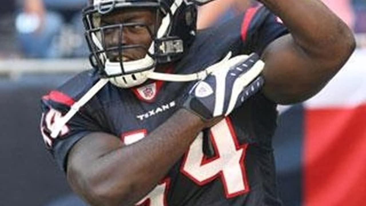 Leach keeps practice light