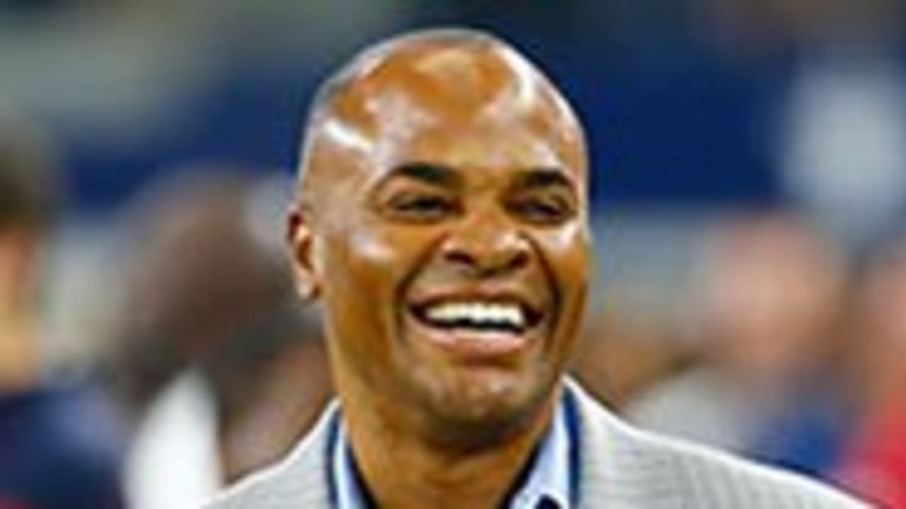 Checklist: GM Rick Smith on what to look for in QB