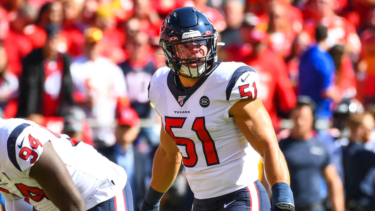 Texans tender qualifying offer to ILB Dylan Cole