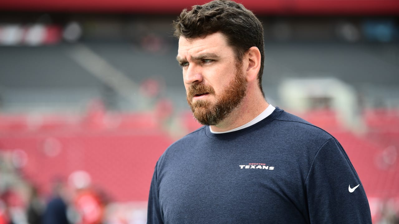 Houston Texans Offensive Coordinator Tim Kelly spoke with the media on ...