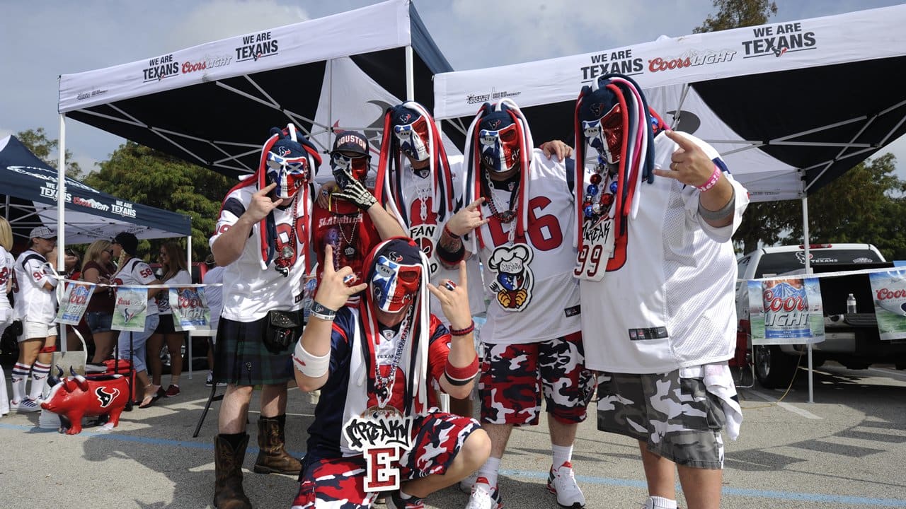 Texans vs. Titans tailgating slideshow