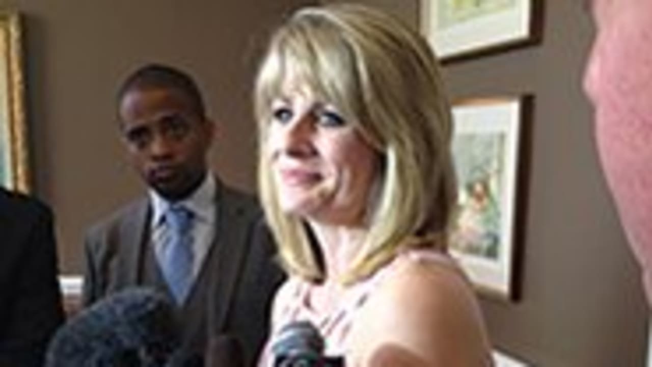 Connie Watt honored at Pro-Vision Luncheon