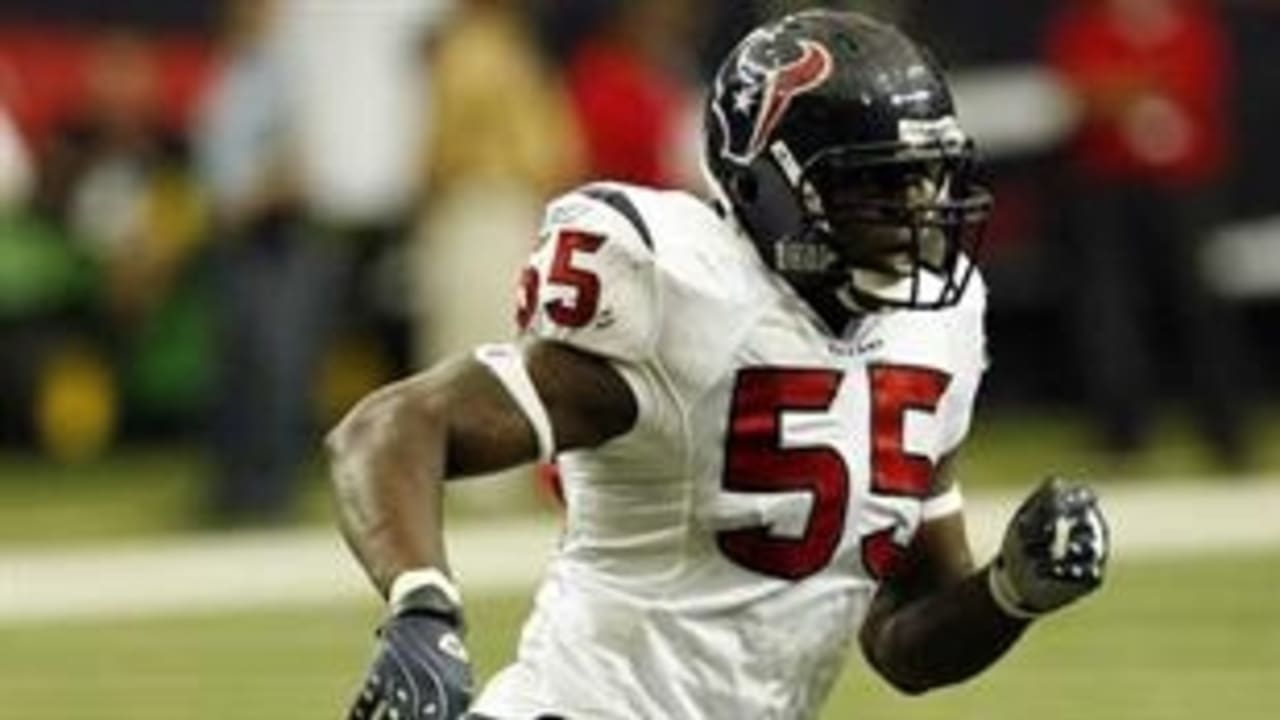 Texans sign LB Danny Clark