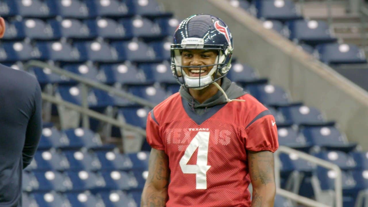 First Look: Texans return to the practice field