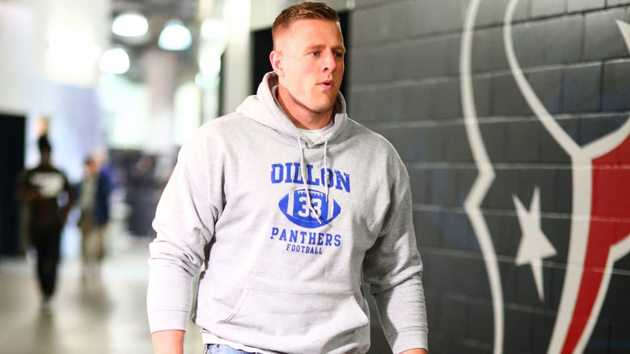 Arrival Photos: Texans vs. Titans