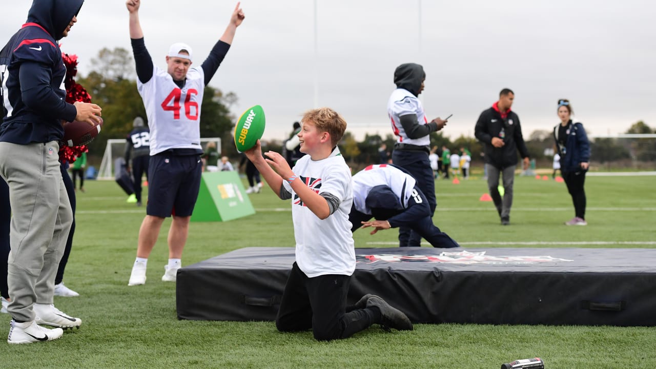 Photos: PLAY 60 in London