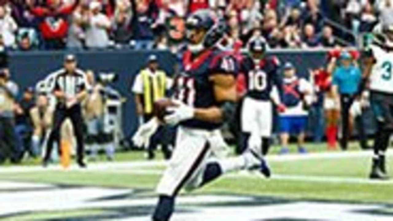 Jonathan Grimes scores twice in 1st half