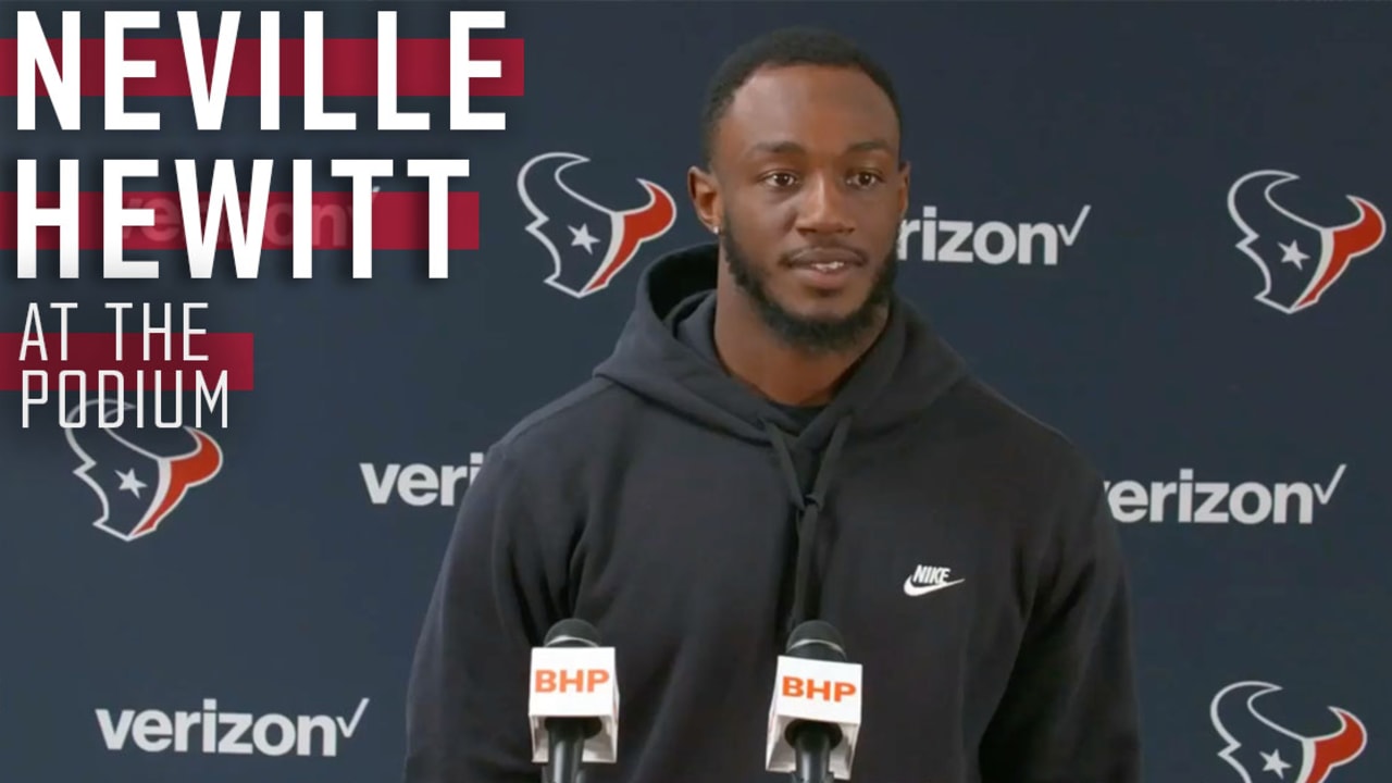 LB Neville Hewitt | Press Conference (11-17-2021)