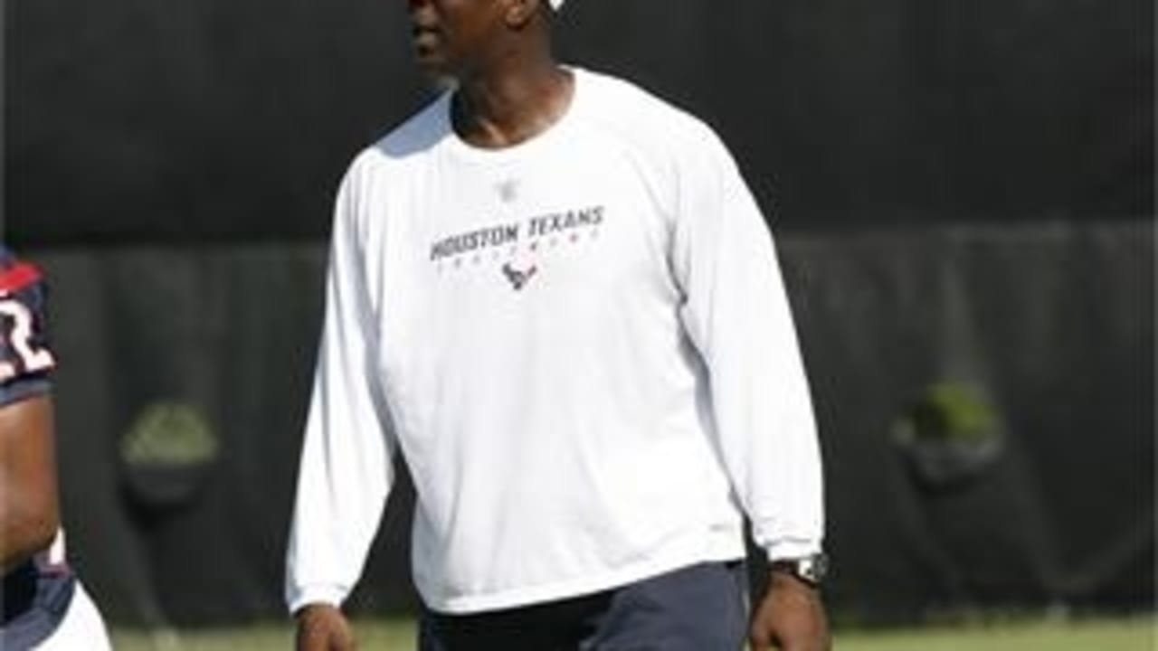 Your Texans: Johnny Holland