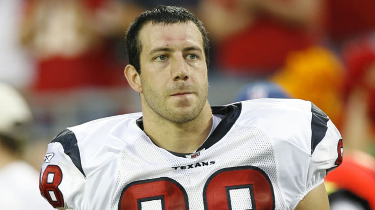 Live chat with Barwin