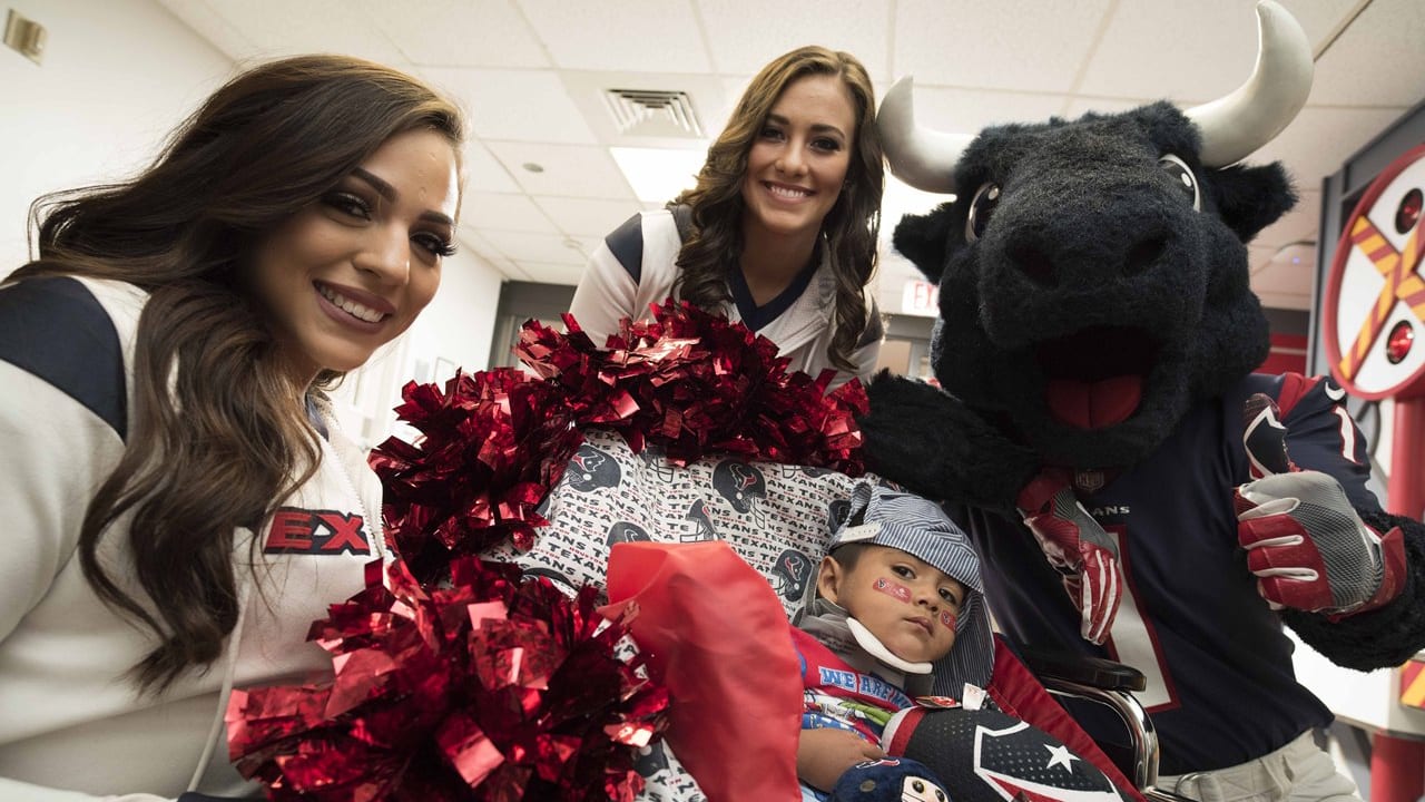Texans Train Unveiling at TCH